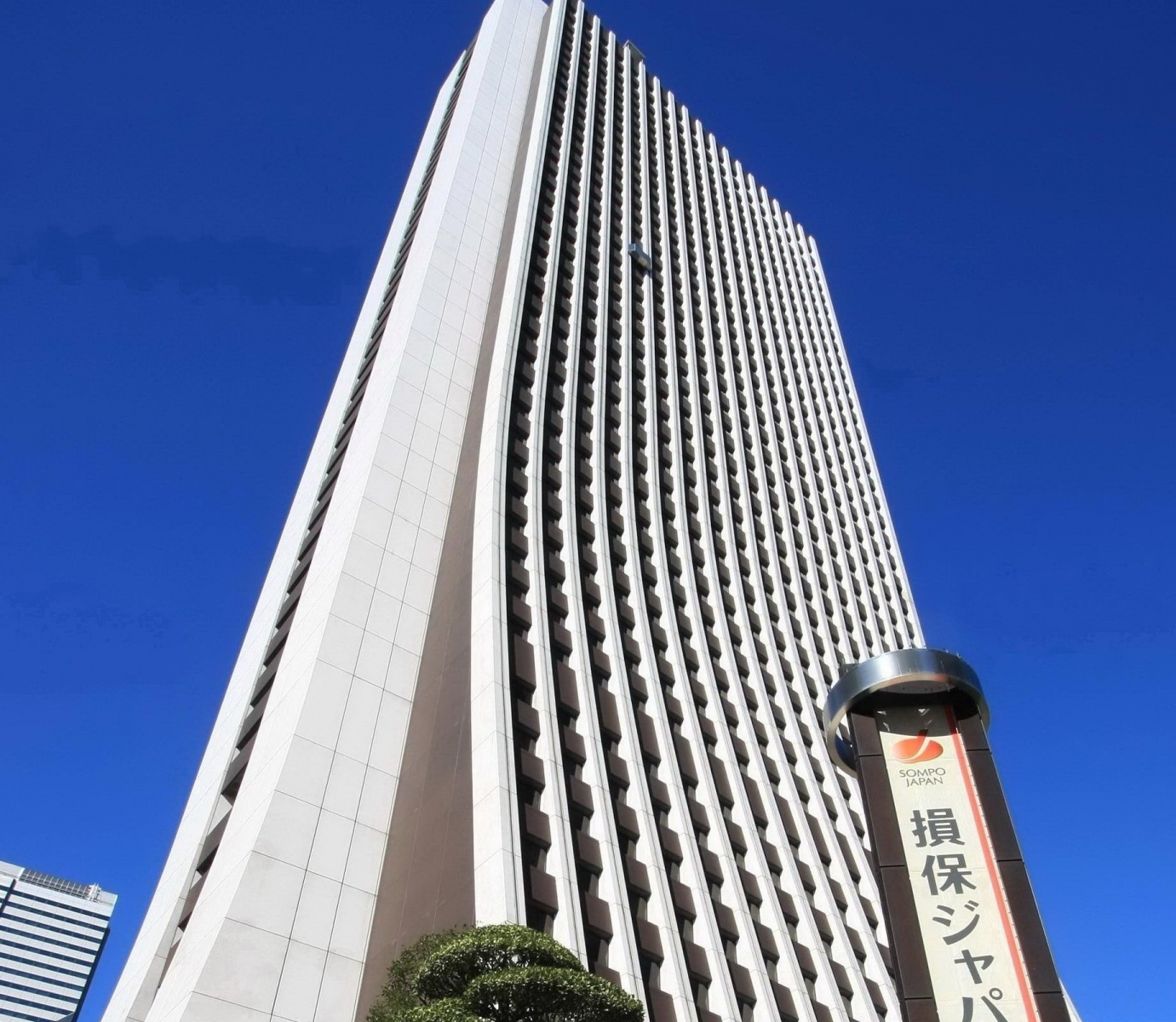 Sompo Japan looks offshore for higher yields