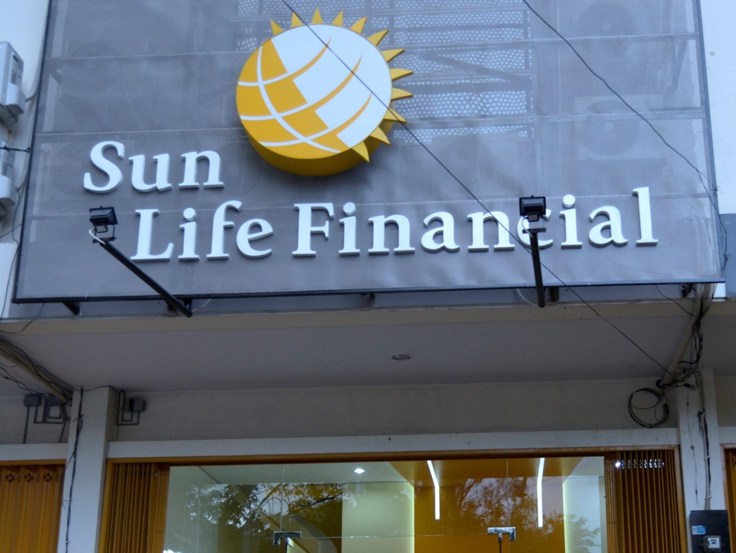 Sun Life expands Asean reach with ACB partnership
