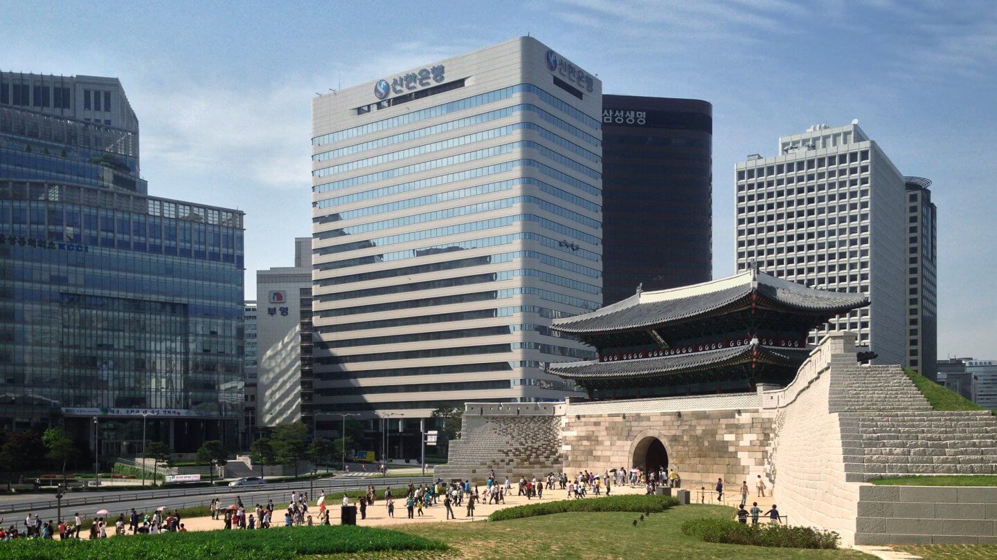 Shinhan wins approval to buy Orange Life