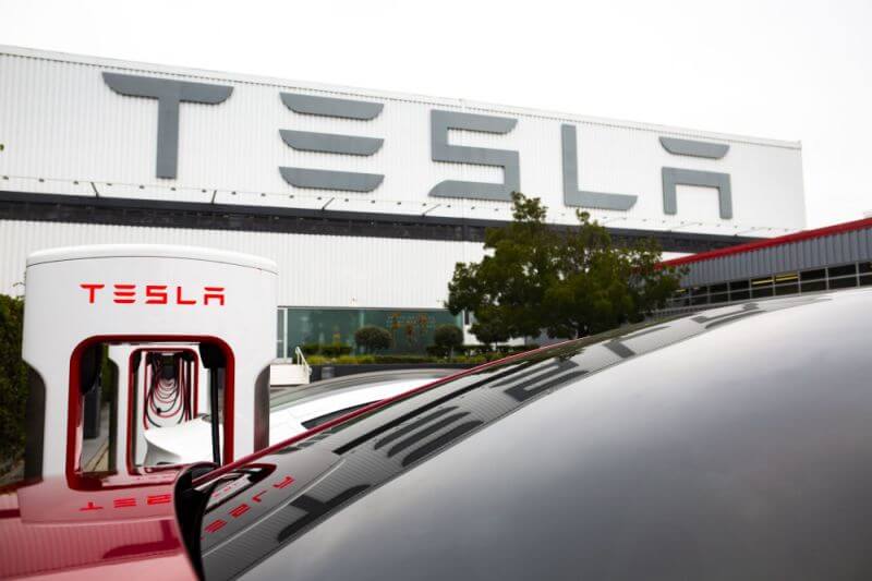 Tesla's big data disruption to spark insurers into action