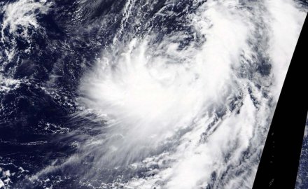 Typhoon Chan-hom approaches Japan