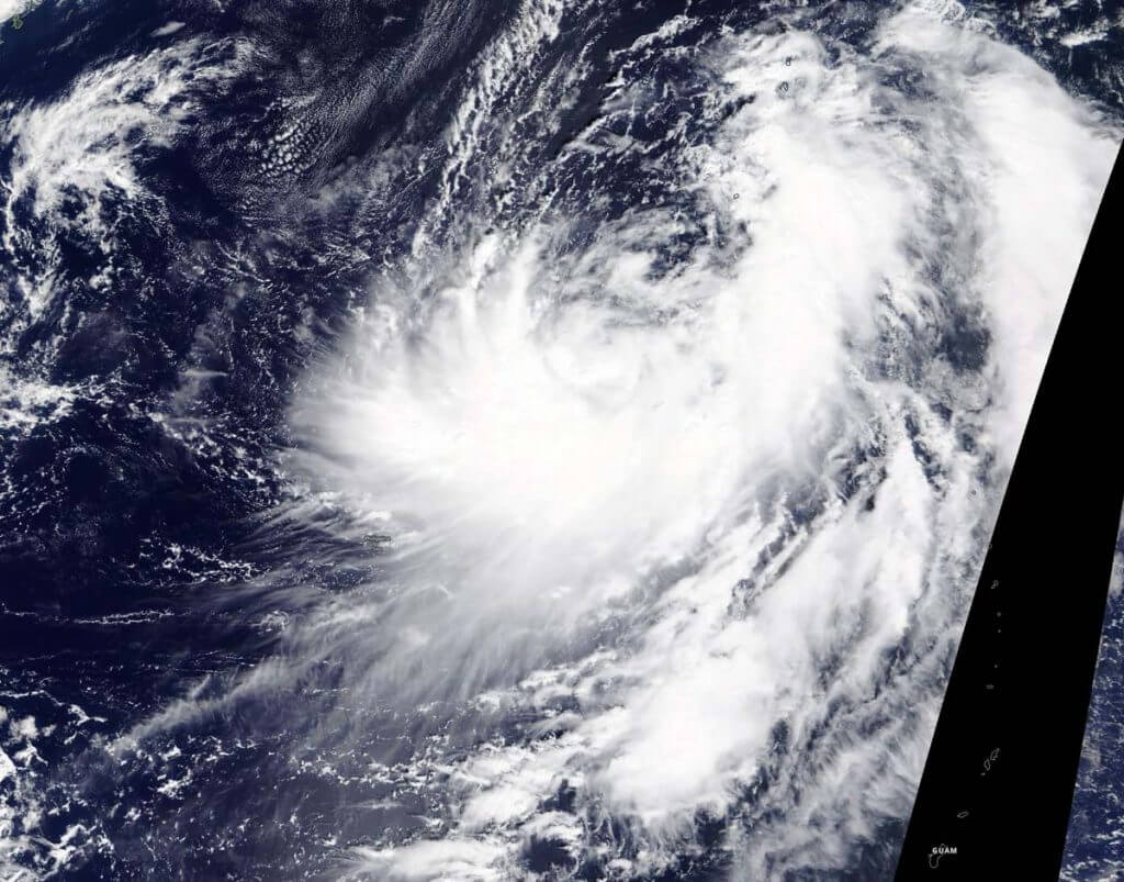 Typhoon Chan-hom approaches Japan