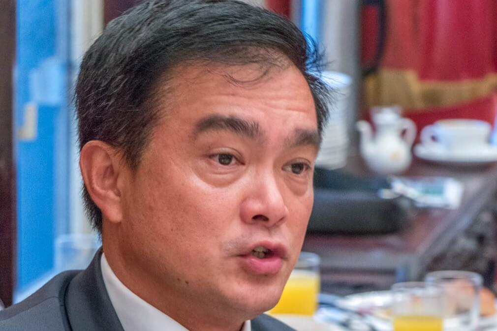 Director Chin Feng set to leave broker Aon in Hong Kong